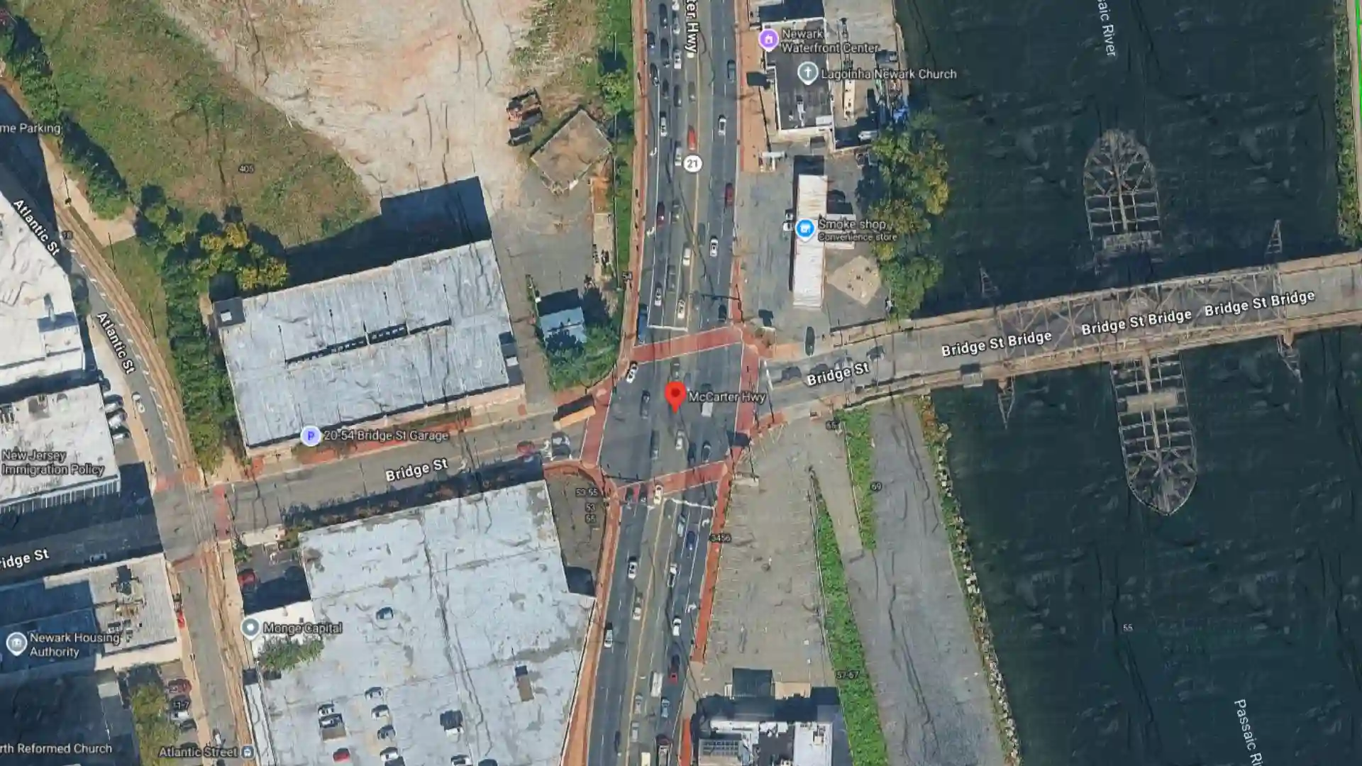Newark, NJ - Injury Crash Reported at N Broadway & McCarter Hwy